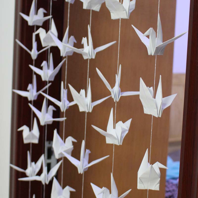 Origami Paper Cranes Wedding Backdrop [FREE Shipping] – Gadget Gerbil